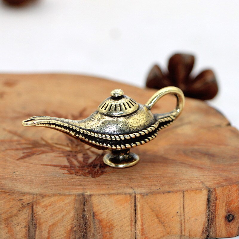 Nigikala Brass Aladdin Magic Lamp Decoration Men Car Key Chains Pendants Women Bag Hanging