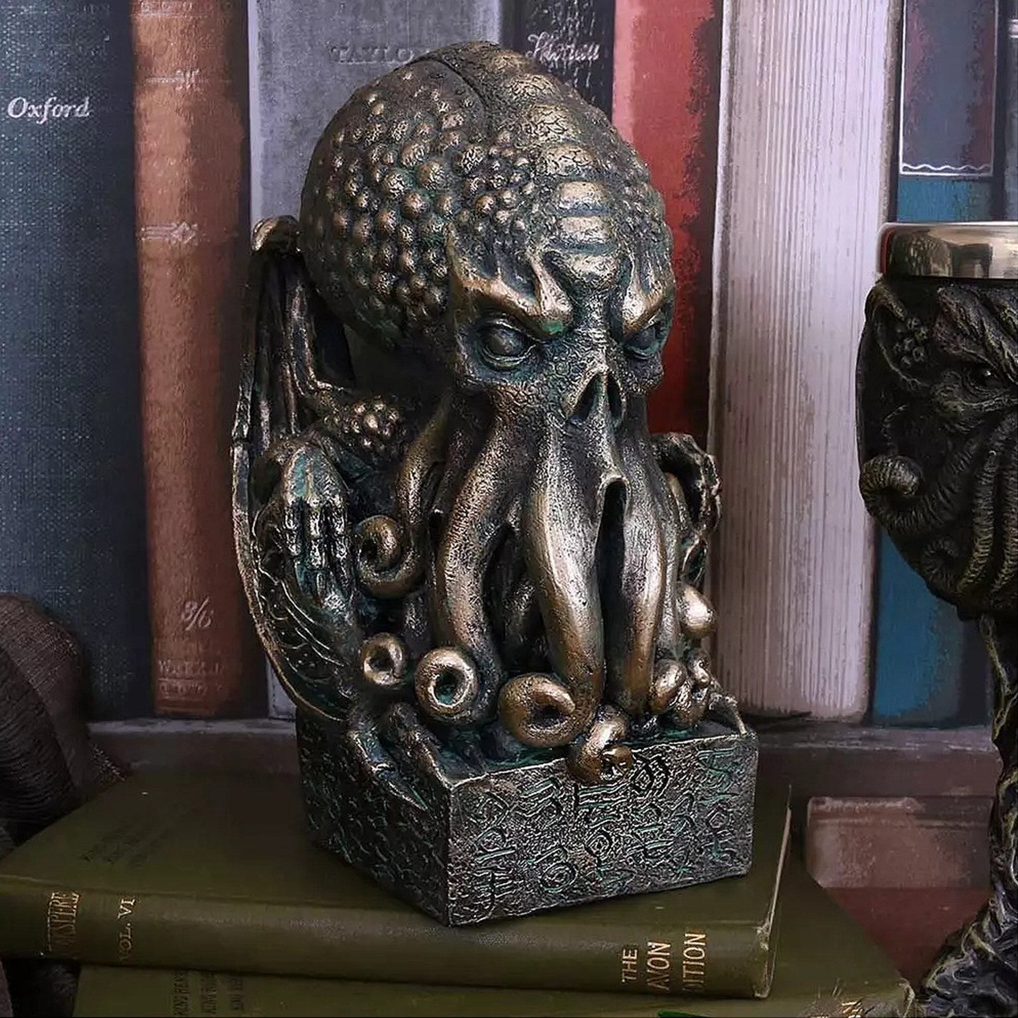 Cthulhu Mythos Octopus Resin Statue