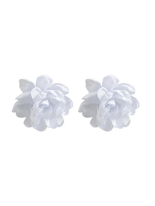 Floral Elegance: Three-Dimensional Solid Color Flower Drop Earrings