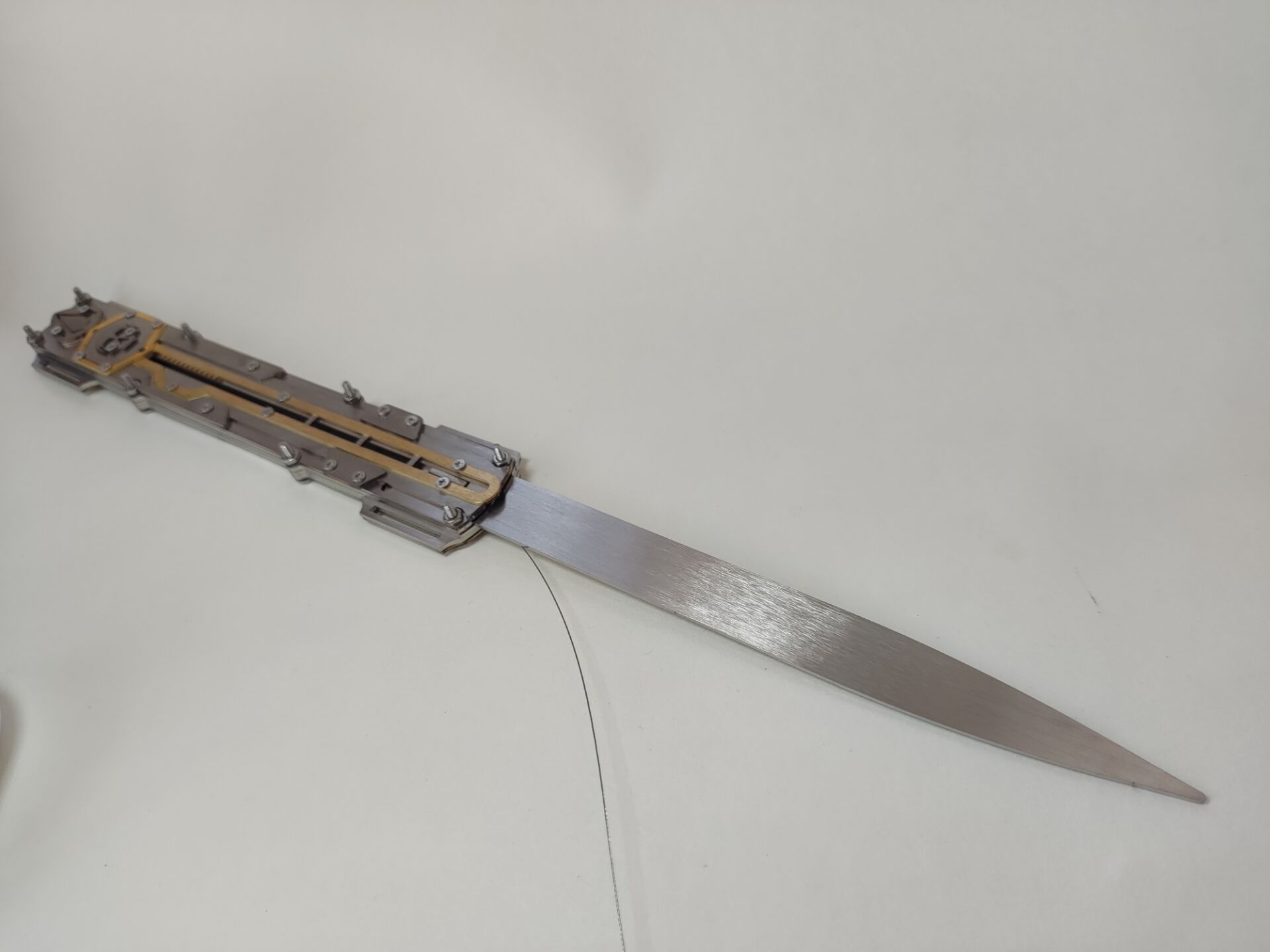 Myhiddenblae Assassin's Creed IV black flag all-metal Hidden Blade