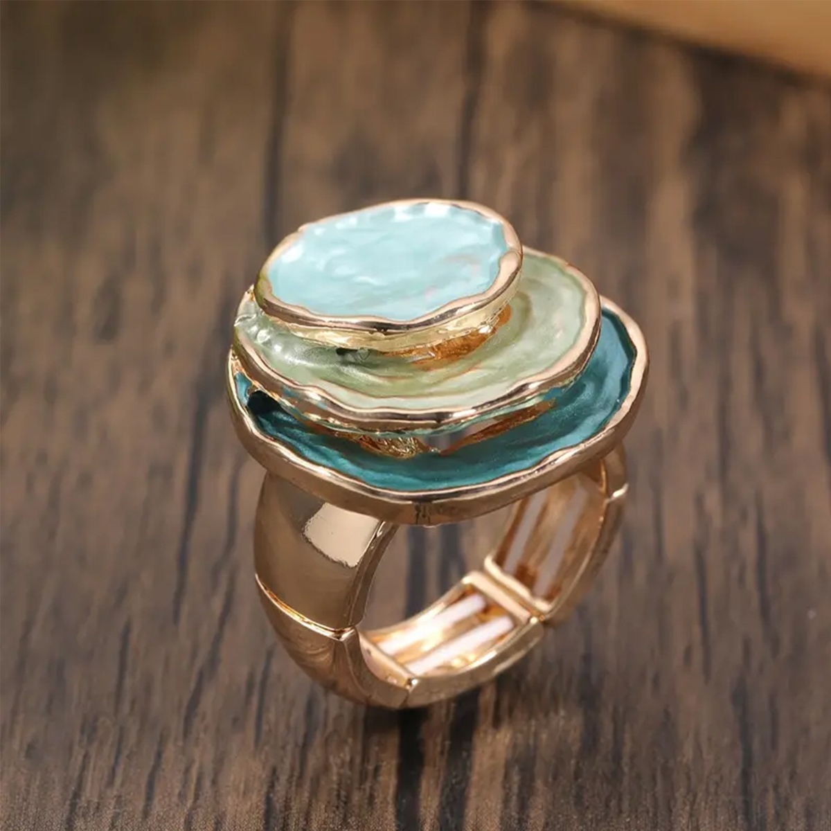 Multilayer adjustable ring