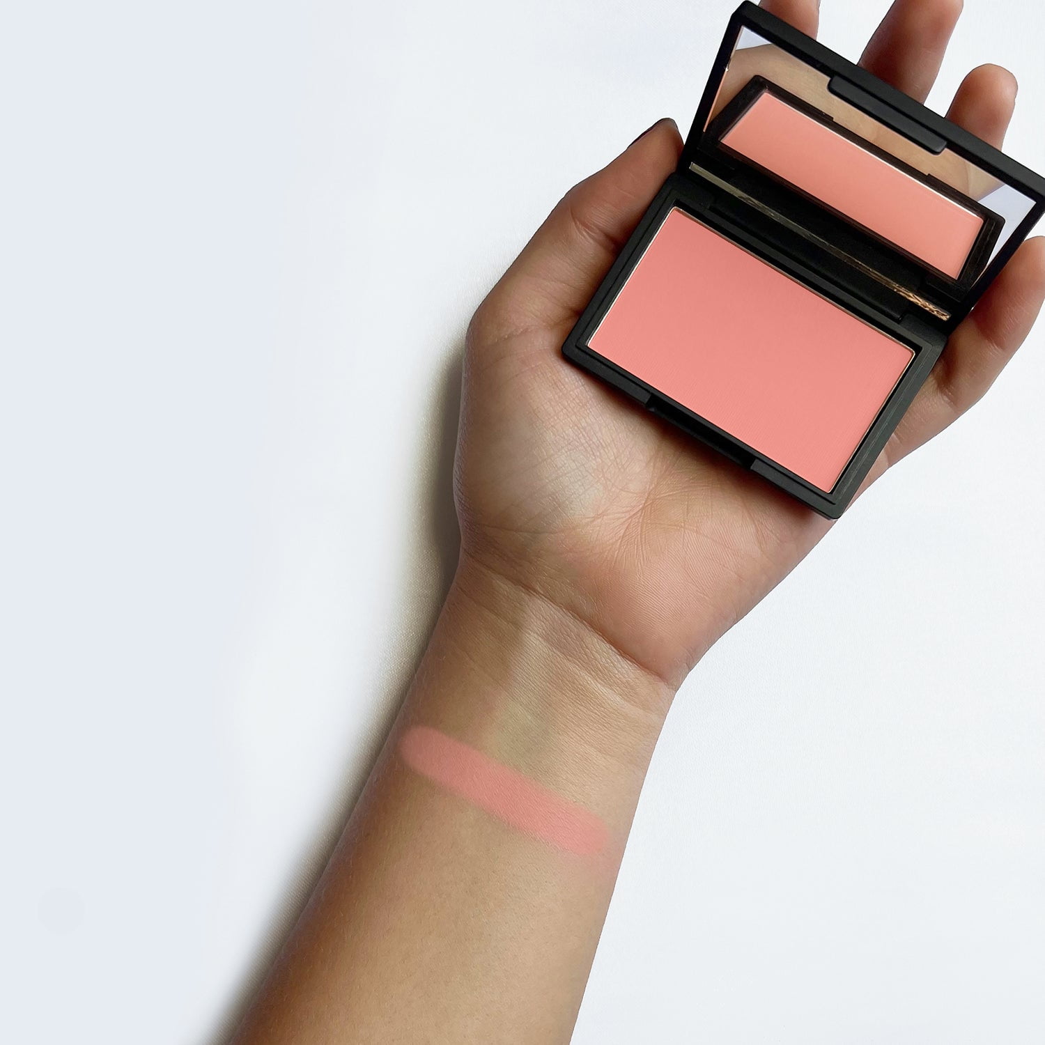 Natural Blush - Soft, buildable shades of pink, coral, peach and gold
