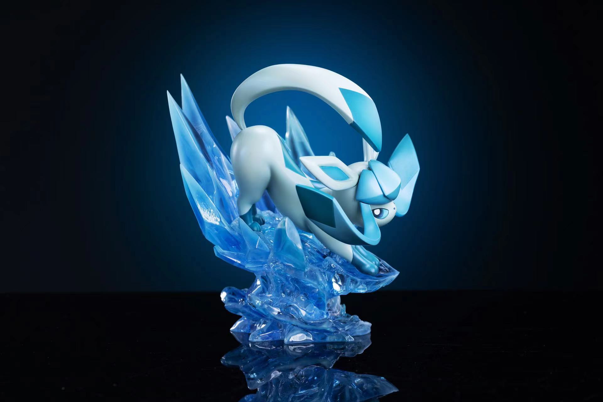 Pre-Order Glaceon Digital Monster Studio Pokemon Anime Figure Resin Statue
