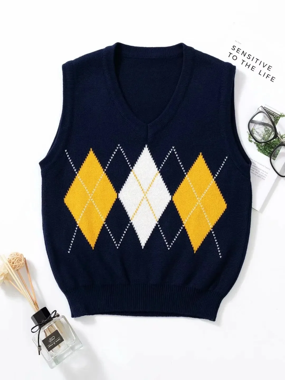 FASHION DIAMOND CHECK KNIT VEST