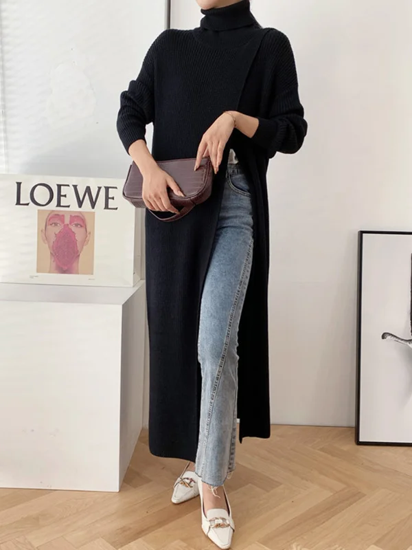 Timeless Elegance: Split-Front Sweater Dress with a Graceful Loose Fit