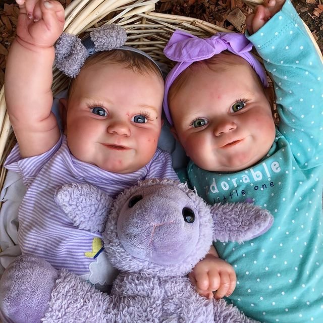 (New)20" Cute Lifelike Handmade Silicone Smile Reborn Twin Sisters Kaylee and Molly