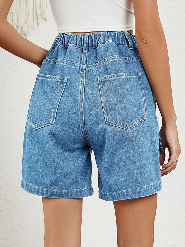 Fashionable High-Waisted Denim Shorts with Loose Fit and Split-Joint Detail