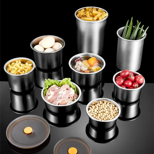 Round stainless steel container with vacuum lid