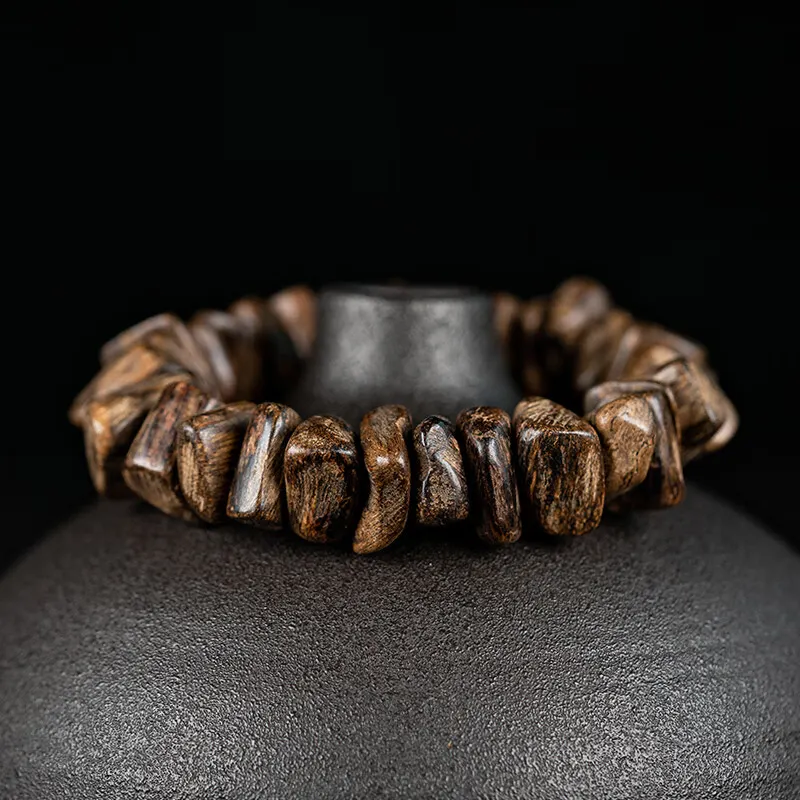 Indonesian Daragan Natural Formed Agarwood Bracelet Sinking Single ...