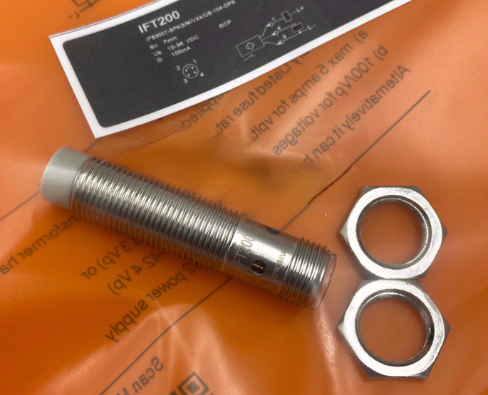 Ift200 Plug-in DC Three Wire PNP Normally Open Inductive Sensor ...