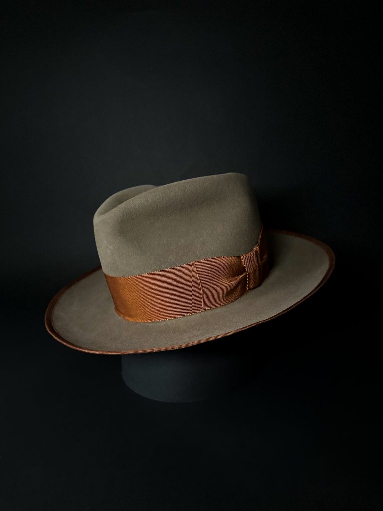 Fante – Rust on Taupe. Fur felt fedora