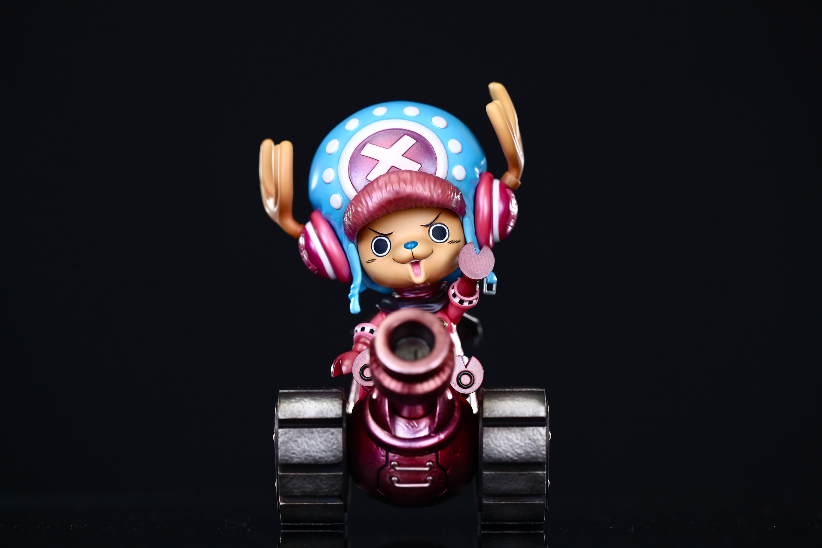 Germa 66 Tank Tony Tony Chopper with LED - ONE PIECE Statue - GG-Studios