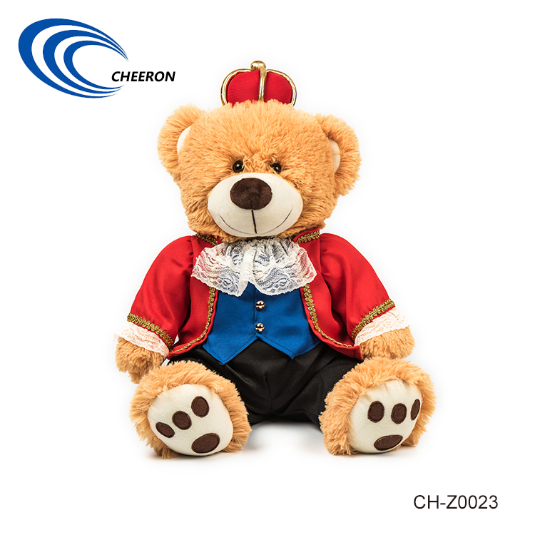 Royal plush bears