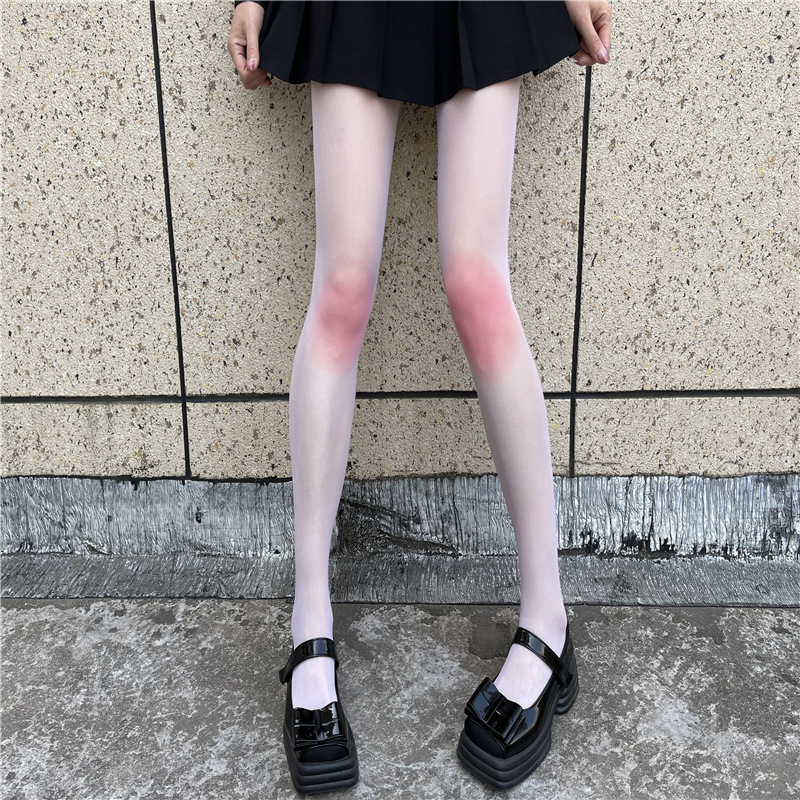 Knee Blush Stockings