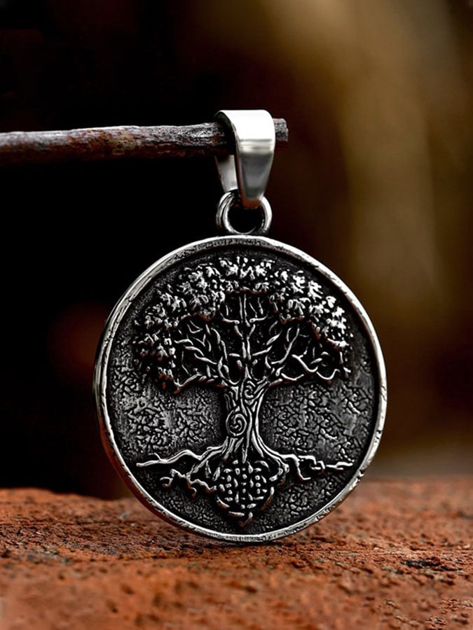 lahaina tree pendant
