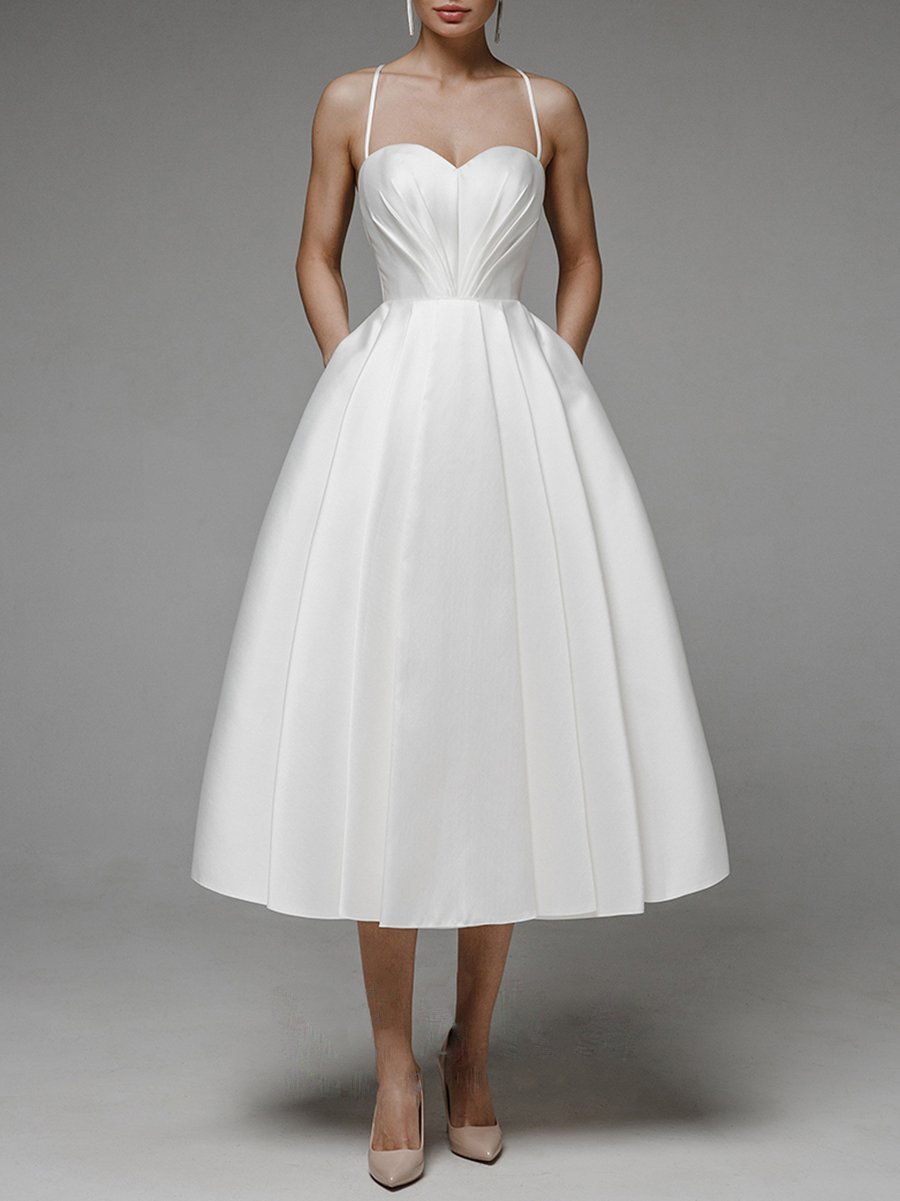 Elegant and simple A-line dress