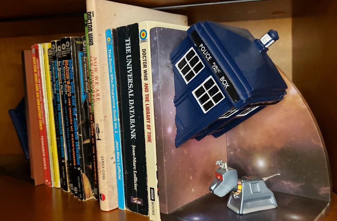 Doctor Who Resin Tardis Bookends