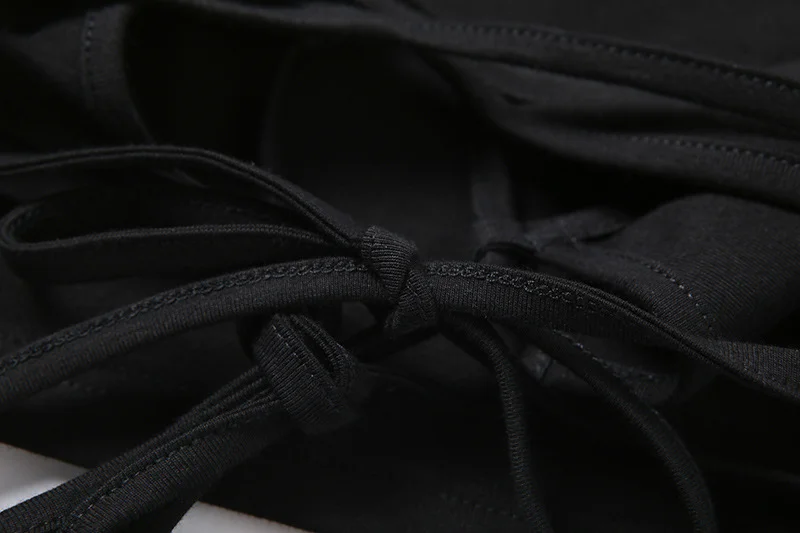 CUTOUT LACE UP FAKE TWO PIECE SLIM FIT T-SHIRT