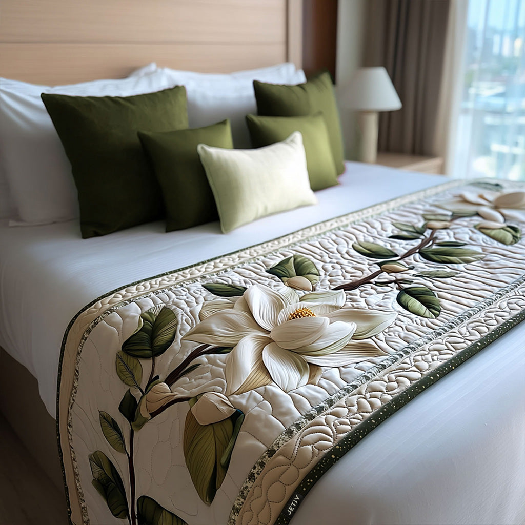 Magnolia Quilted Bed Runner NCU0VT215
