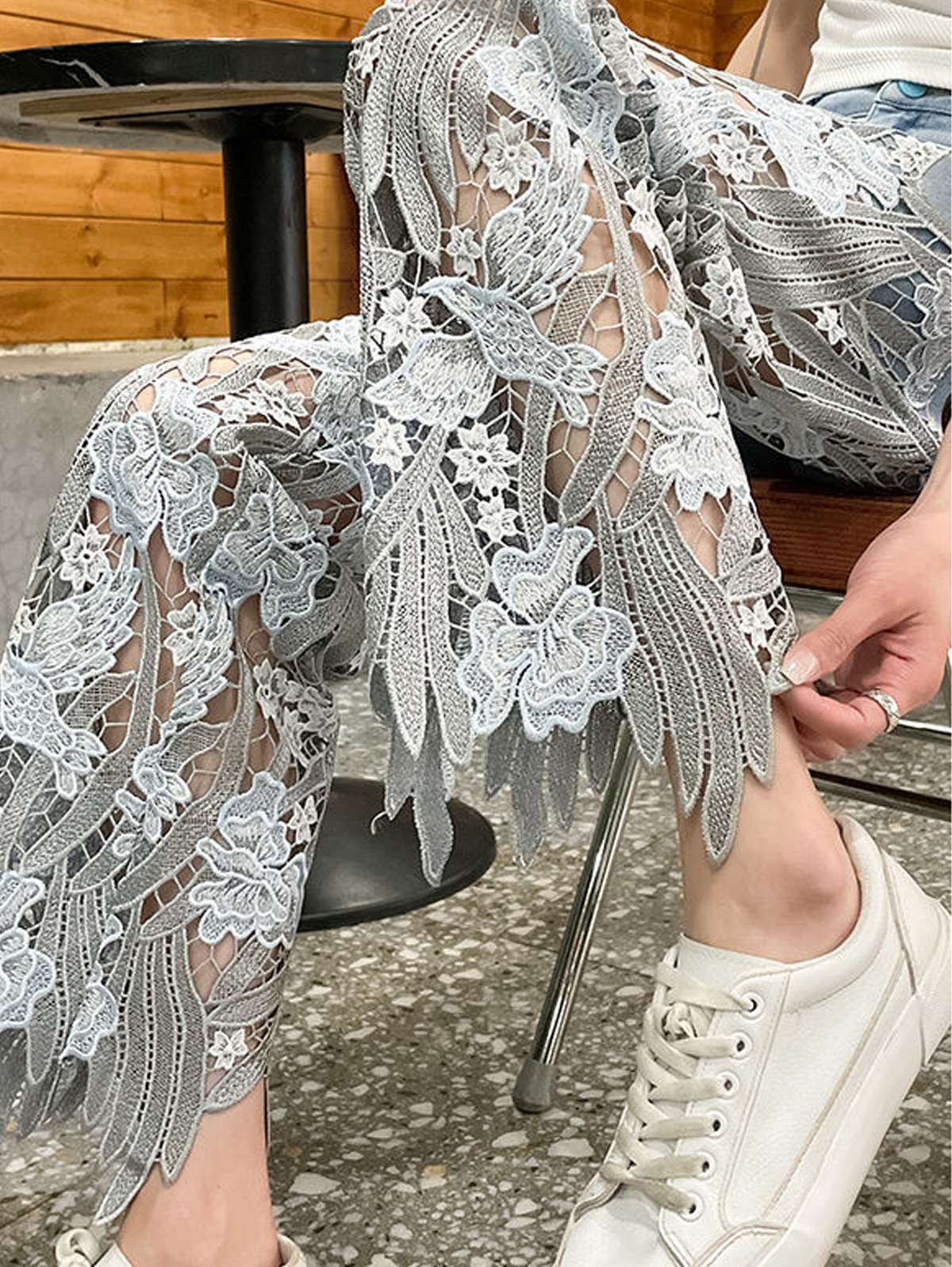 Daily Retro Floral Lace Patchwork Denim Straight Jeans - Ladylim