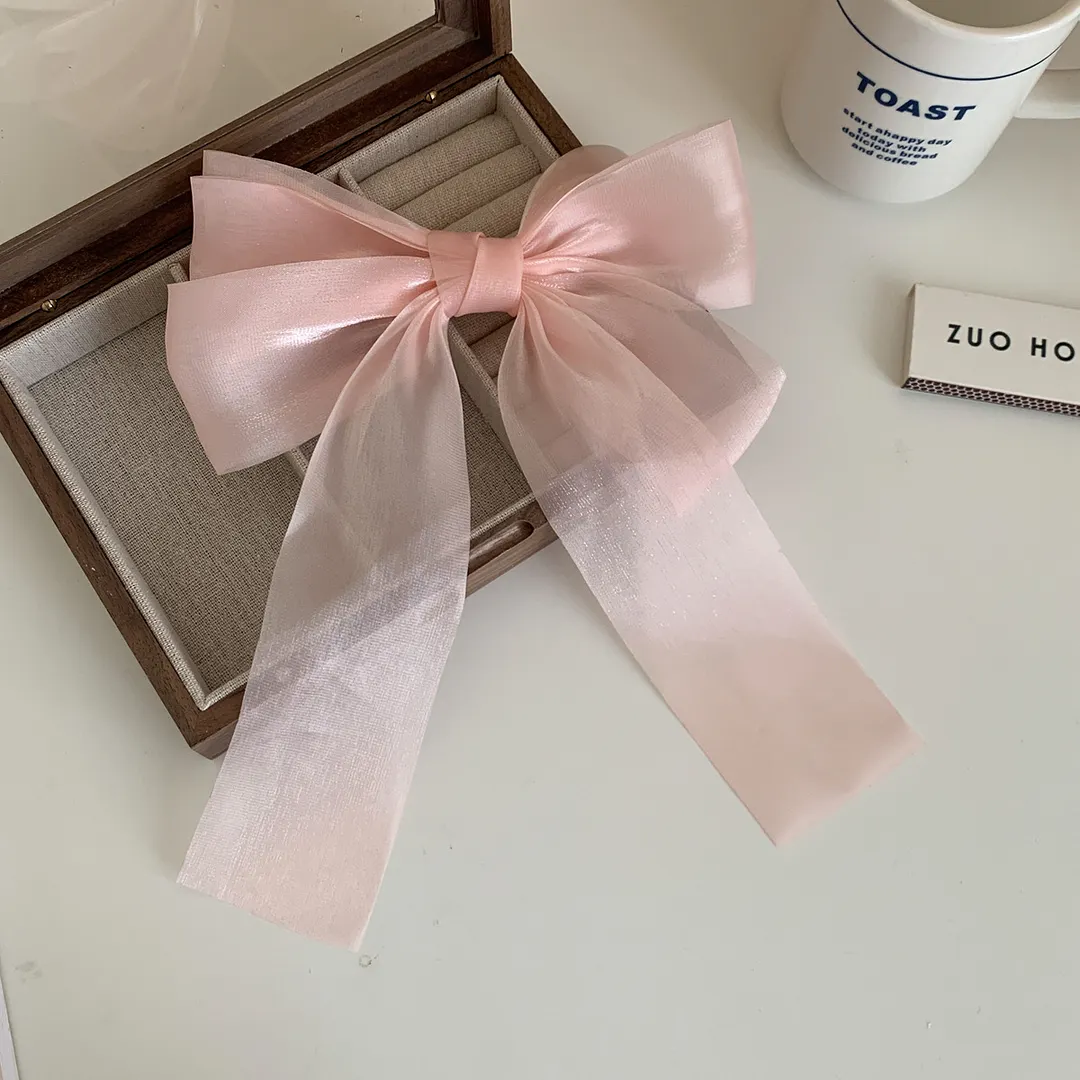 BOW STREAMER SPRING CLIP
