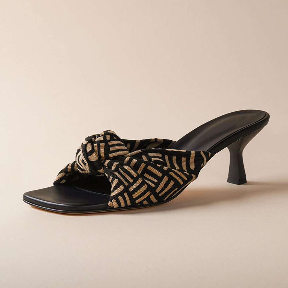 Black & Beige Opened Square Toe Wide Band Knot Mules With Kitten heels