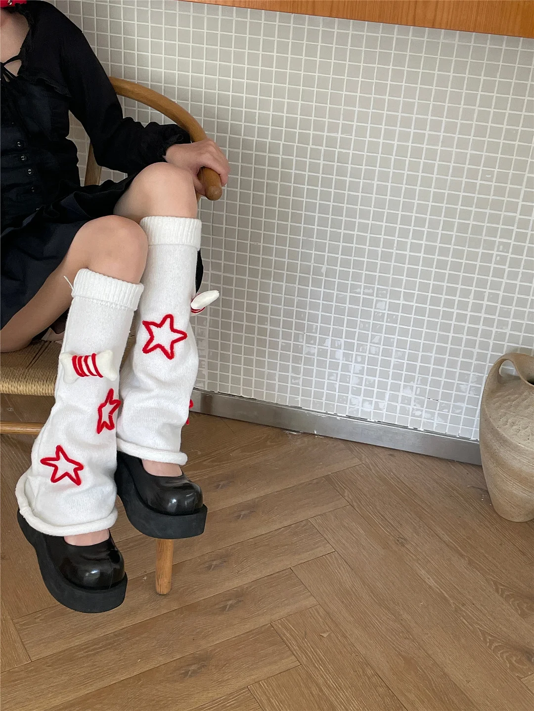 Y2K DOG BONE STAR KNIT LEG WARMERS