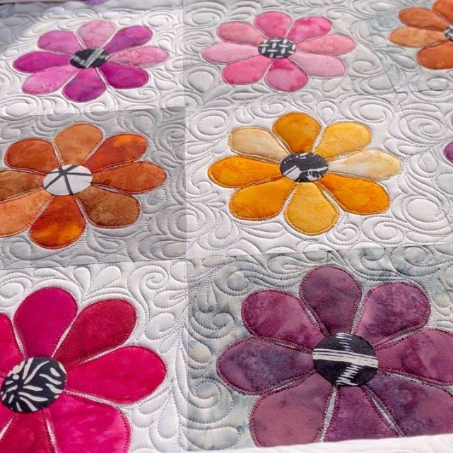 The Little Petals Quilt Pattern Template-with instruction