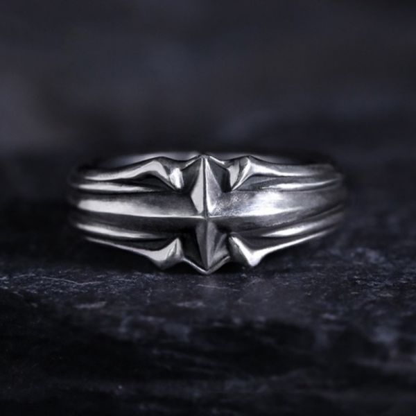 Sterling Silver Vintage Confidence Star Ring