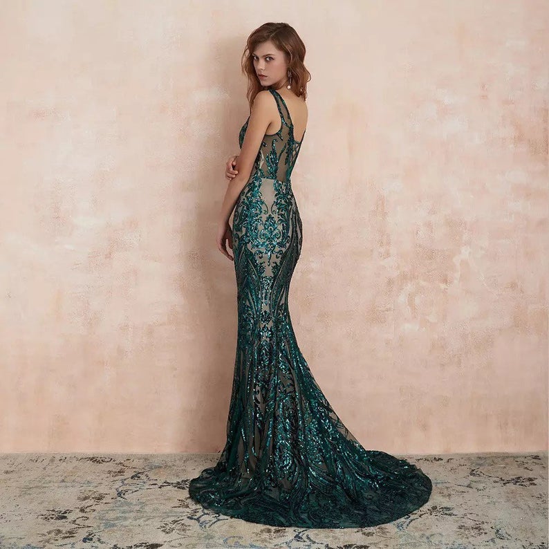 Daisda Dark Green V-Neck Sleeveless Evening Dress Mermaid with Sequins
