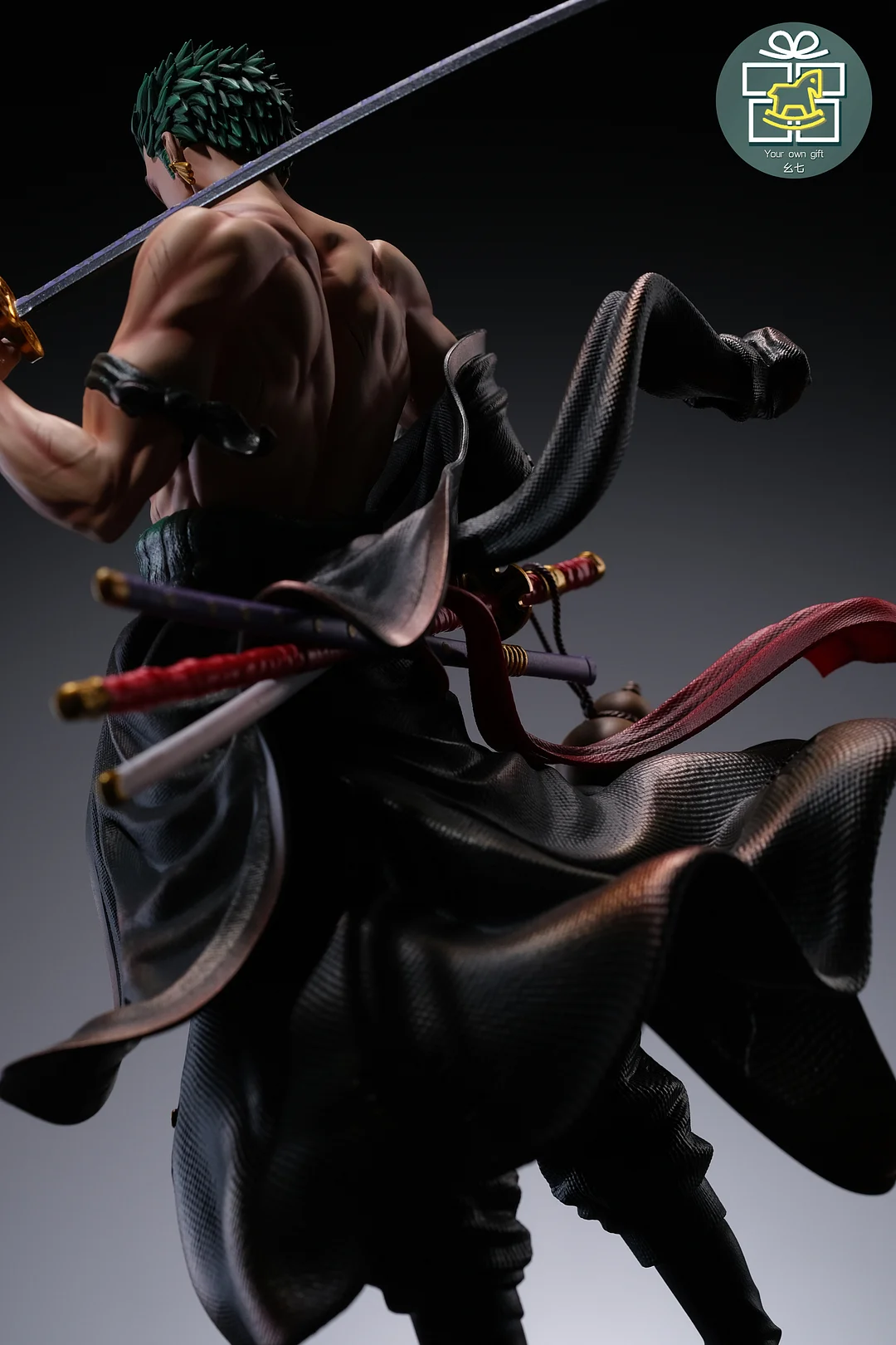 Standing Roronoa Zoro - ONE PIECE Resin Statue - Your Own Gift Studio