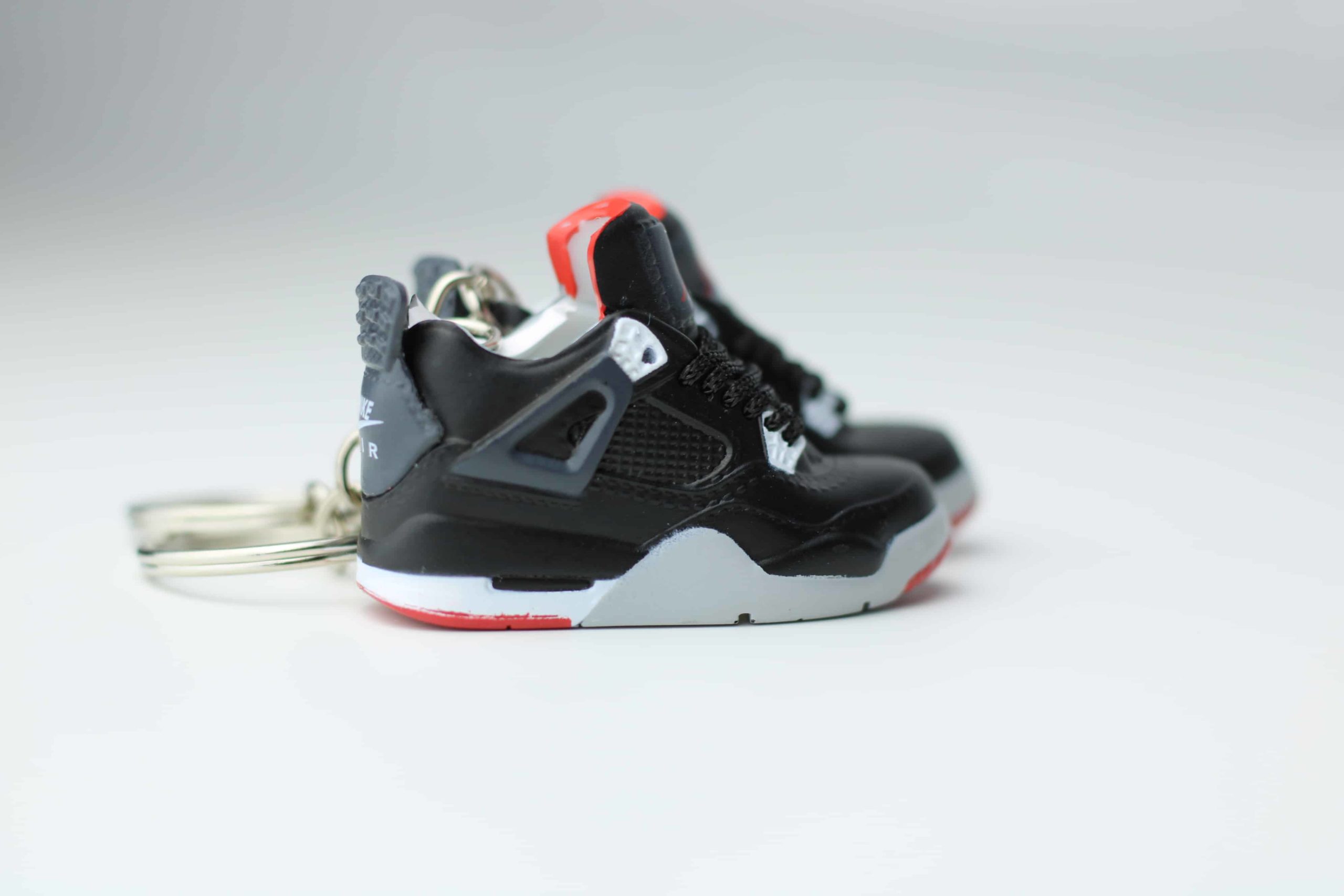 AJ 4 Retro - "Bred" -Sneakers 3D Keychain