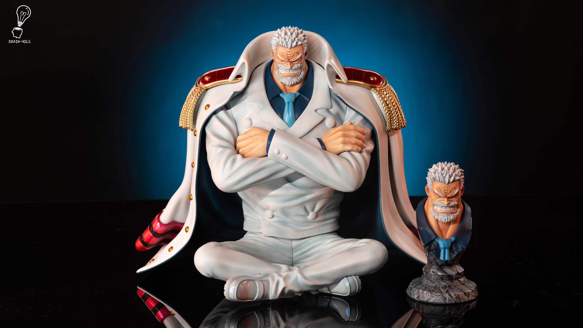 Sitting Monkey D. Garp - ONE PIECE Resin Statue - Brain Hole Studio ...