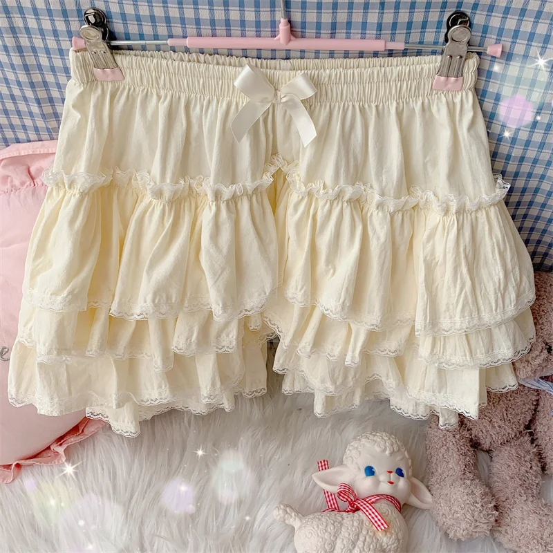 LOLITA JK RUFFLED CAKE SHORTS