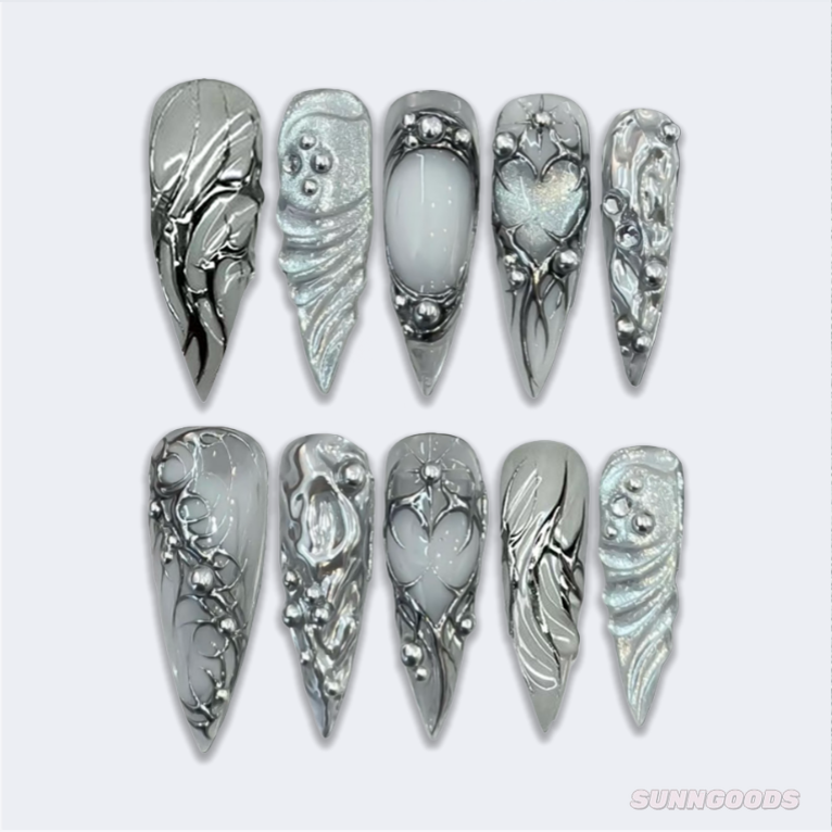 Metal Vein Queen Cyber Chrome