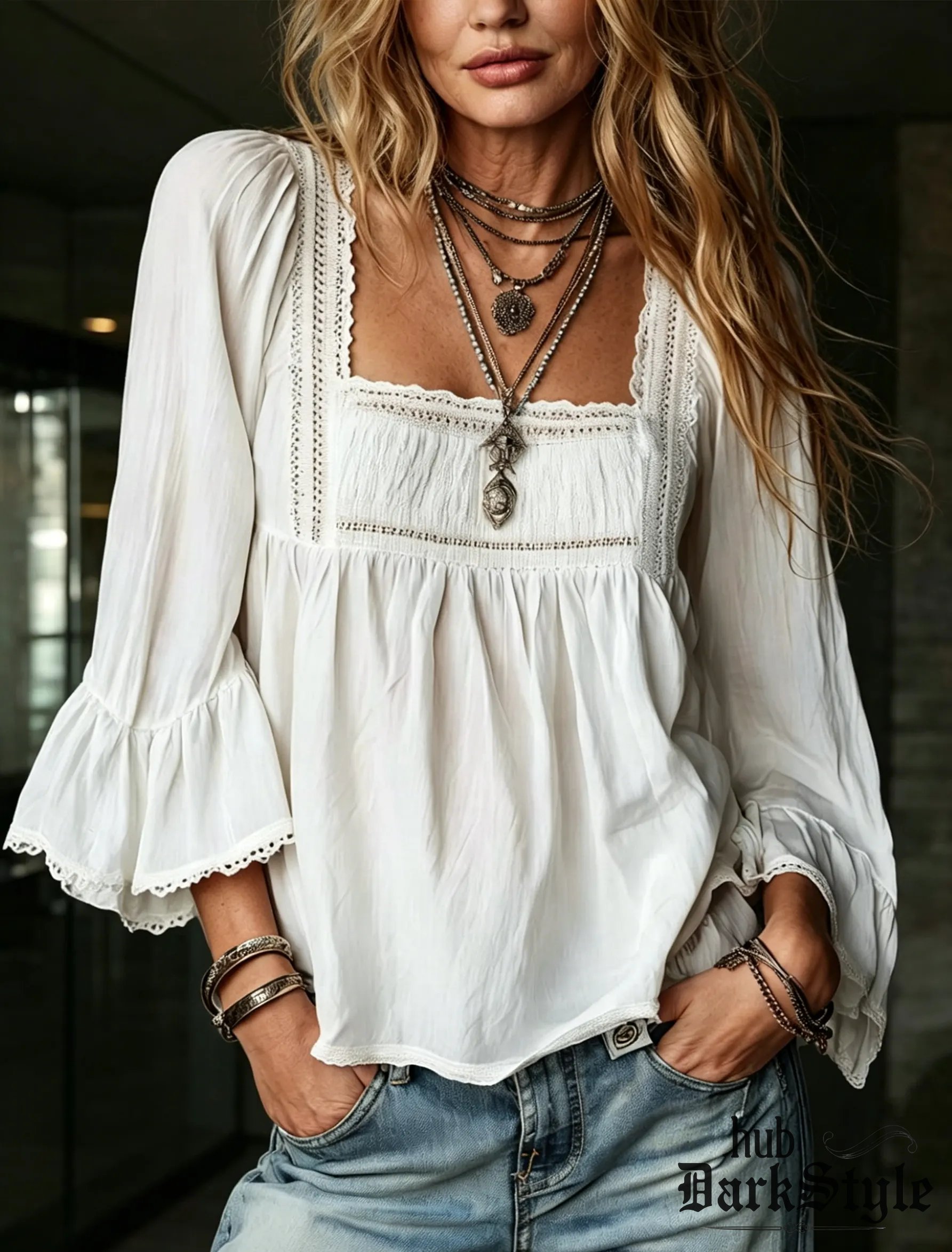 Casual Linen And Cotton Top With Lace Paneling