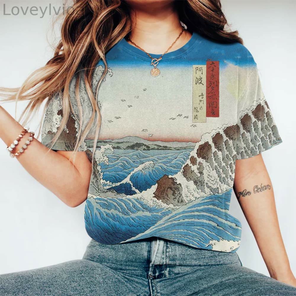 Vintage Sky Wave Japanese Print T-shirt